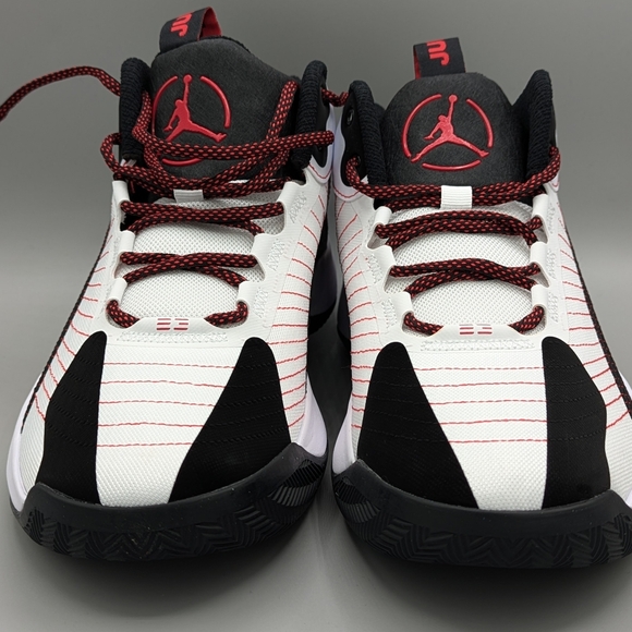 Jordan | Shoes | Nike Jordan Jumpman 22 White University Red Black ...